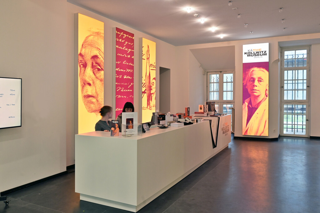 Karsten Weber Studio — Aber Kunst ist es doch